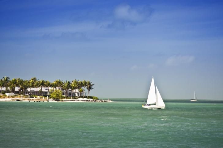 Miami Yacht Charter Guide | USA