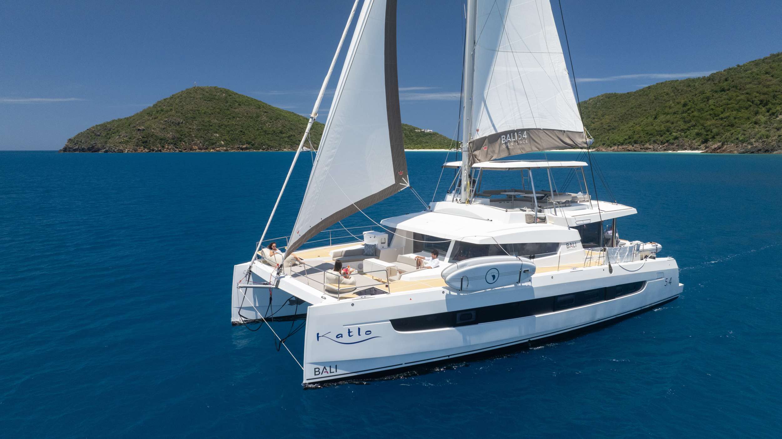 Crewed Catamaran KATLO - Bali 5.4 - 3 Cabins - Nassau - Exumas ...