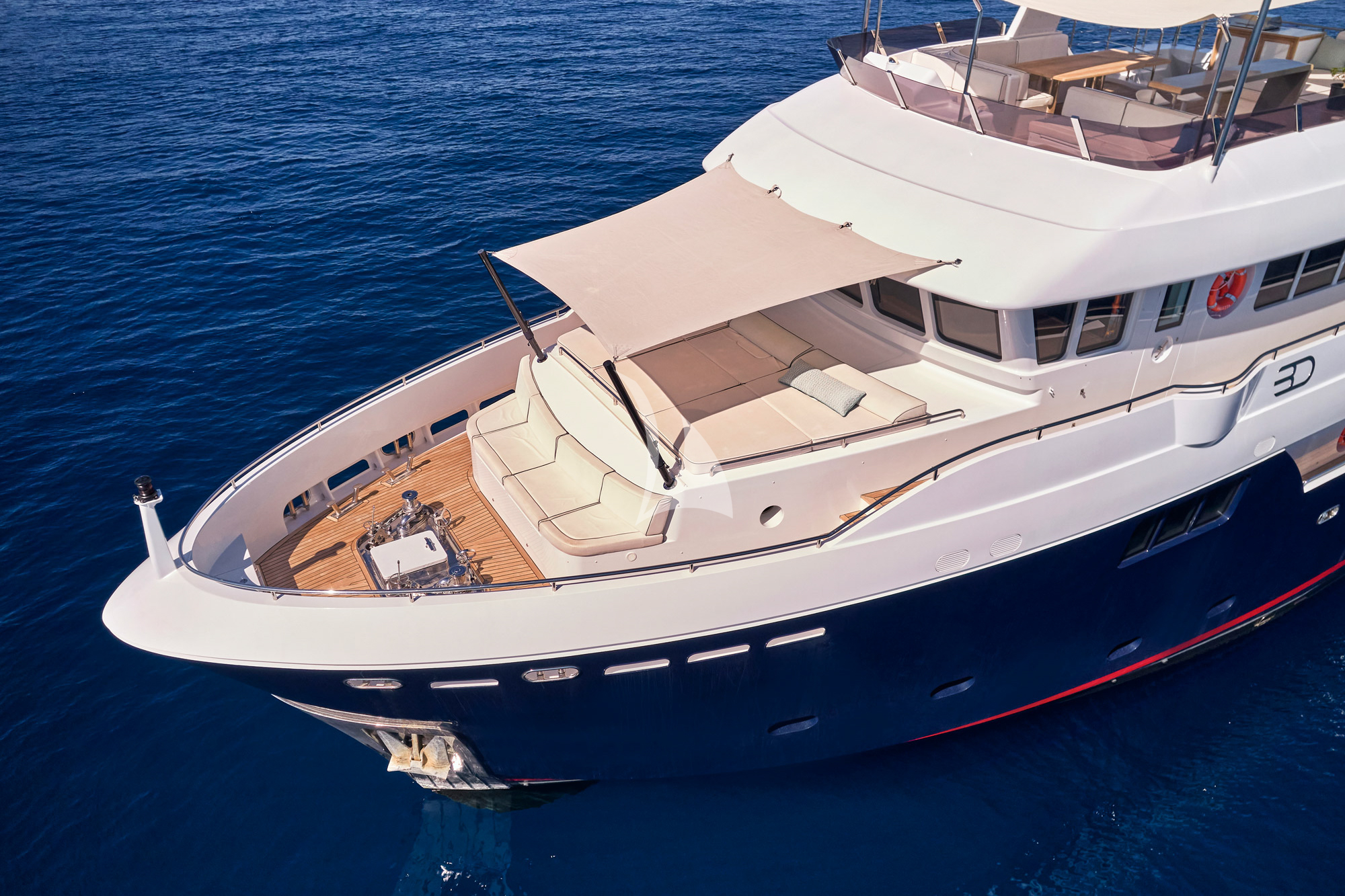 Crewed Motor Yacht 3D - Cantierre Delle Marche Darwin 96 - 4 Cabins ...