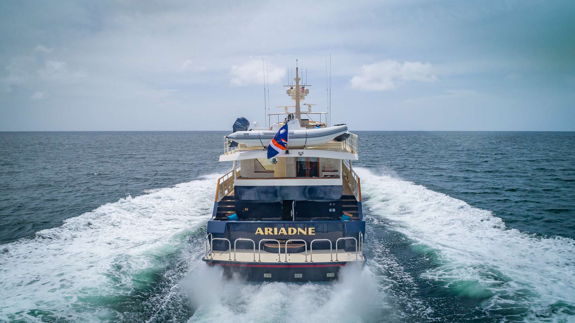Luxury Crewed Motor Yacht ARIADNE - Breaux Bay Craft 37m - 4 Cabins ...