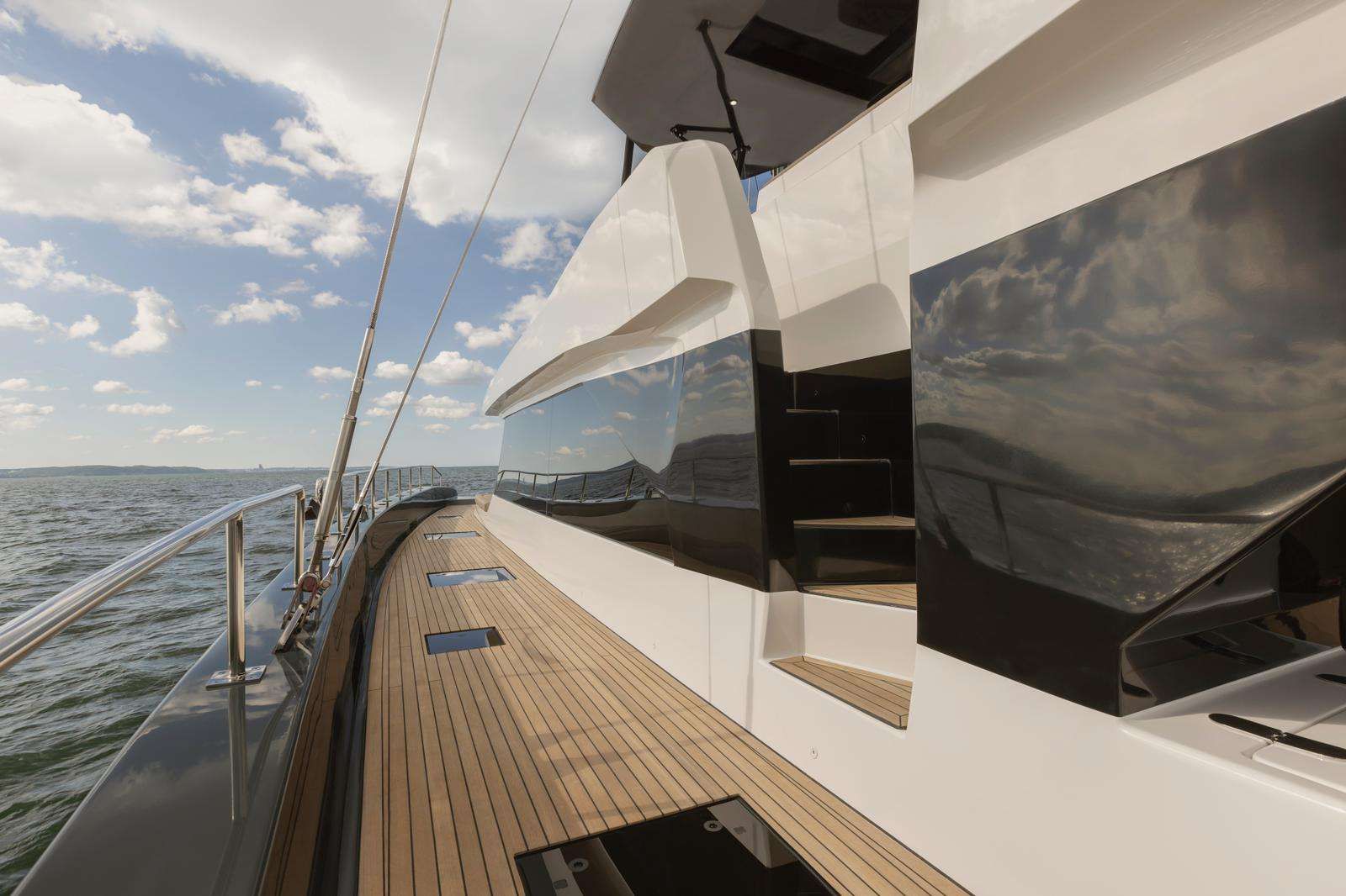 Crewed Catamaran MOONLIGHT - Moon Yacht 60 - 5 Cabins - 2022 - Athens ...