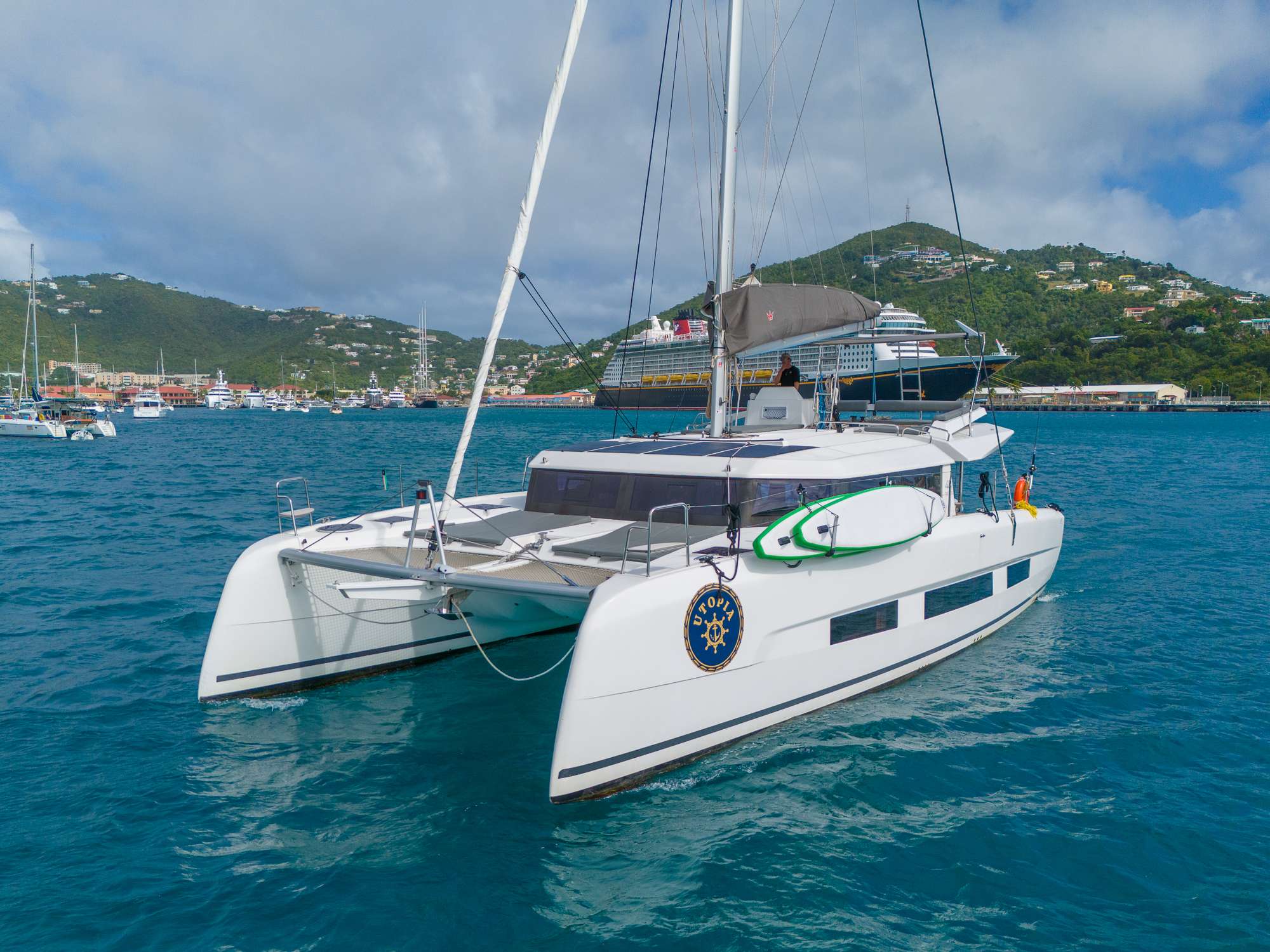 Luxury Crewed Catamaran UTOPIA - Dufour 48 - 4 Cabins - BVI - USVI - St ...