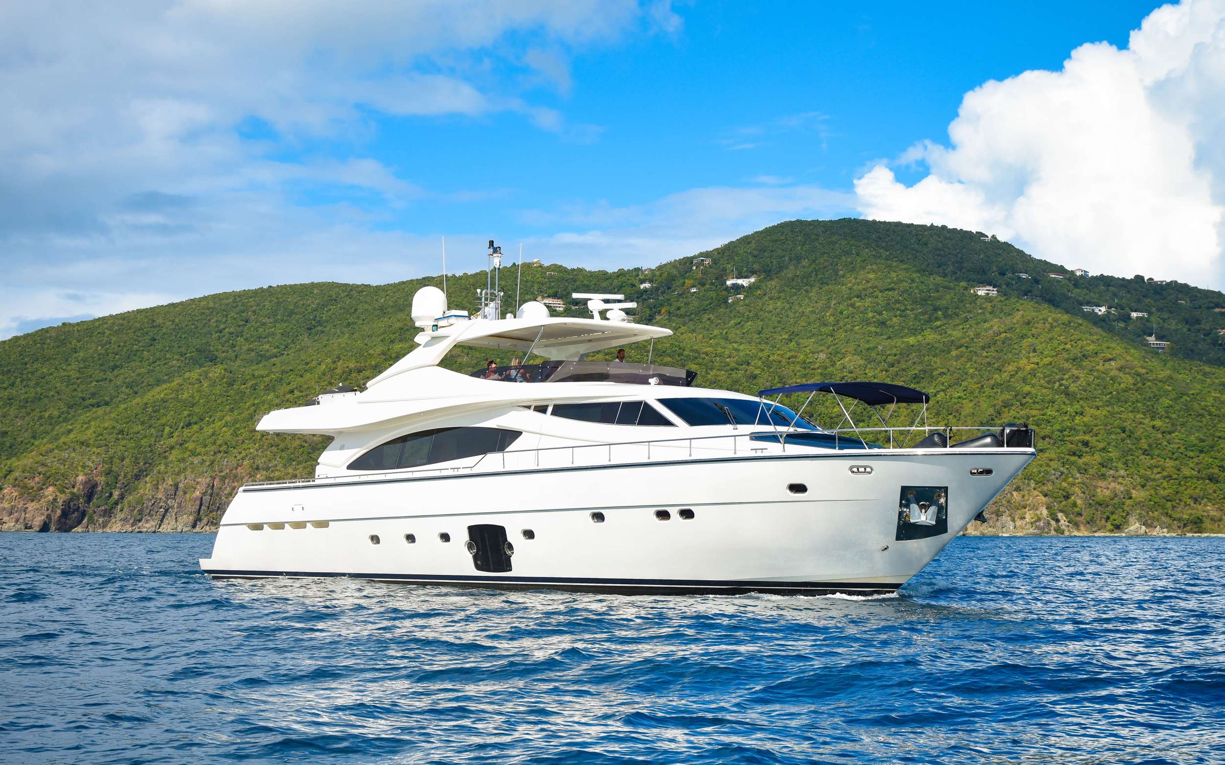 Luxury Crewed Motor Yacht INDULGE II - Ferretti 90 - St Thomas - St ...
