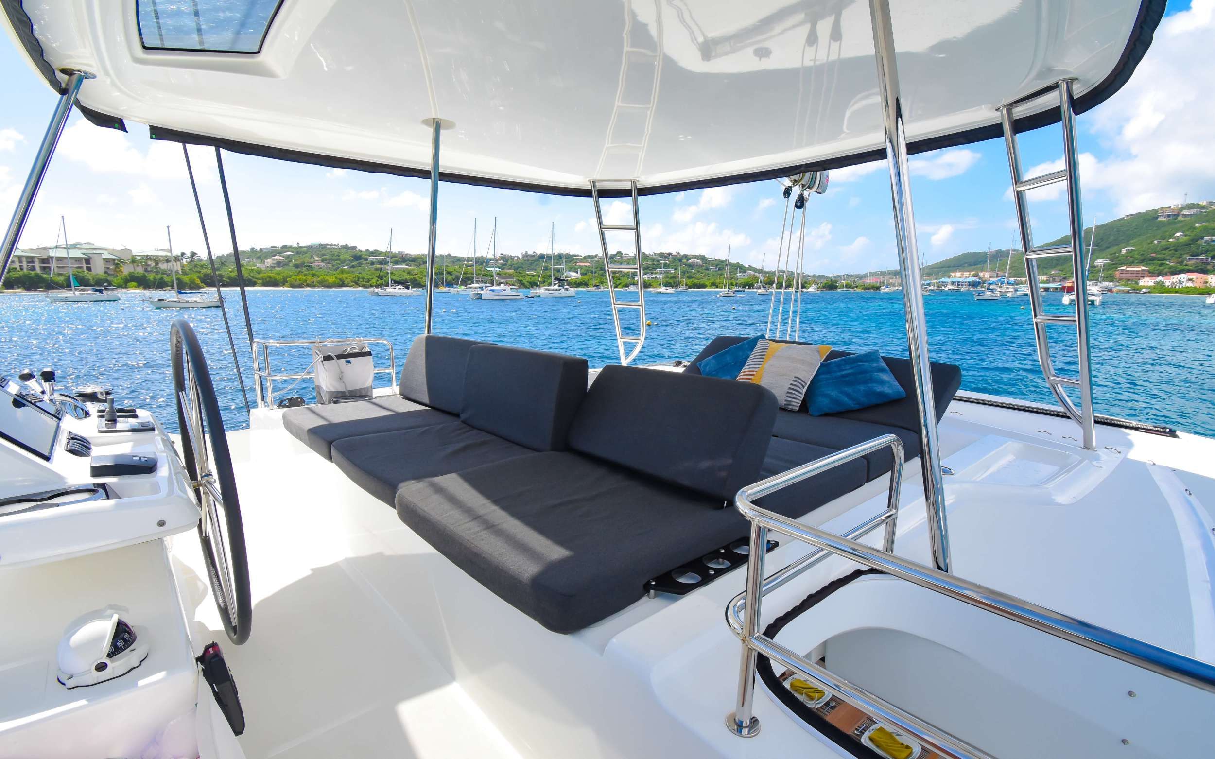 Crewed Catamaran LA SPERANZA - Lagoon 50 - 3 Cabins - USVI - St Thomas ...