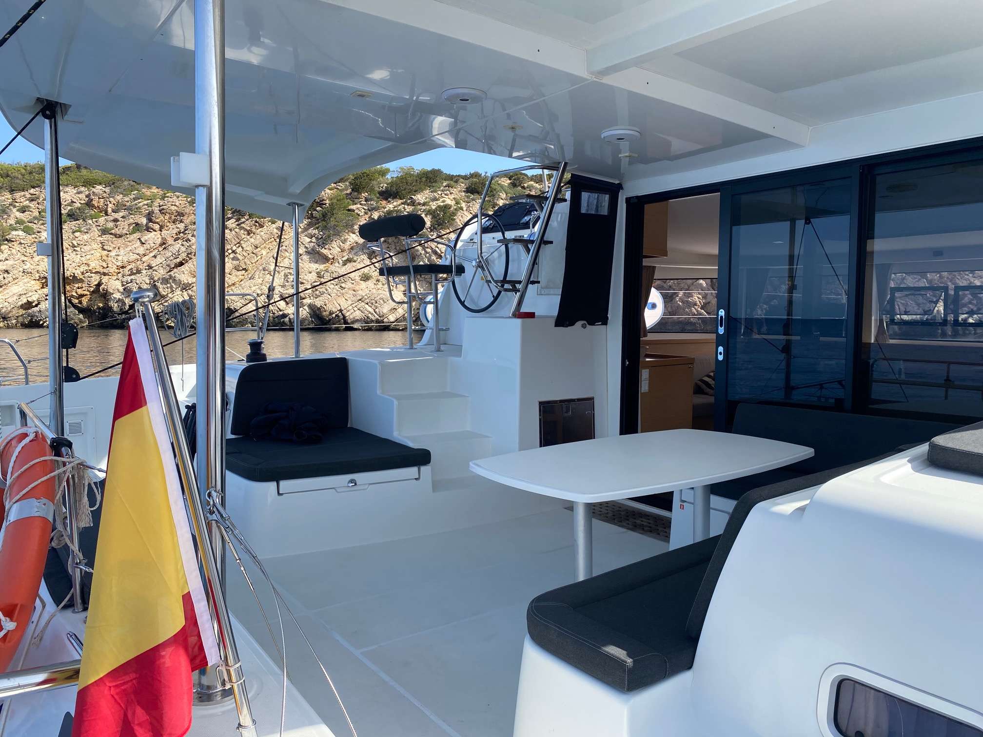Crewed Catamaran MARES - Lagoon 42 - 4 Cabins - Ibiza - Balearic ...