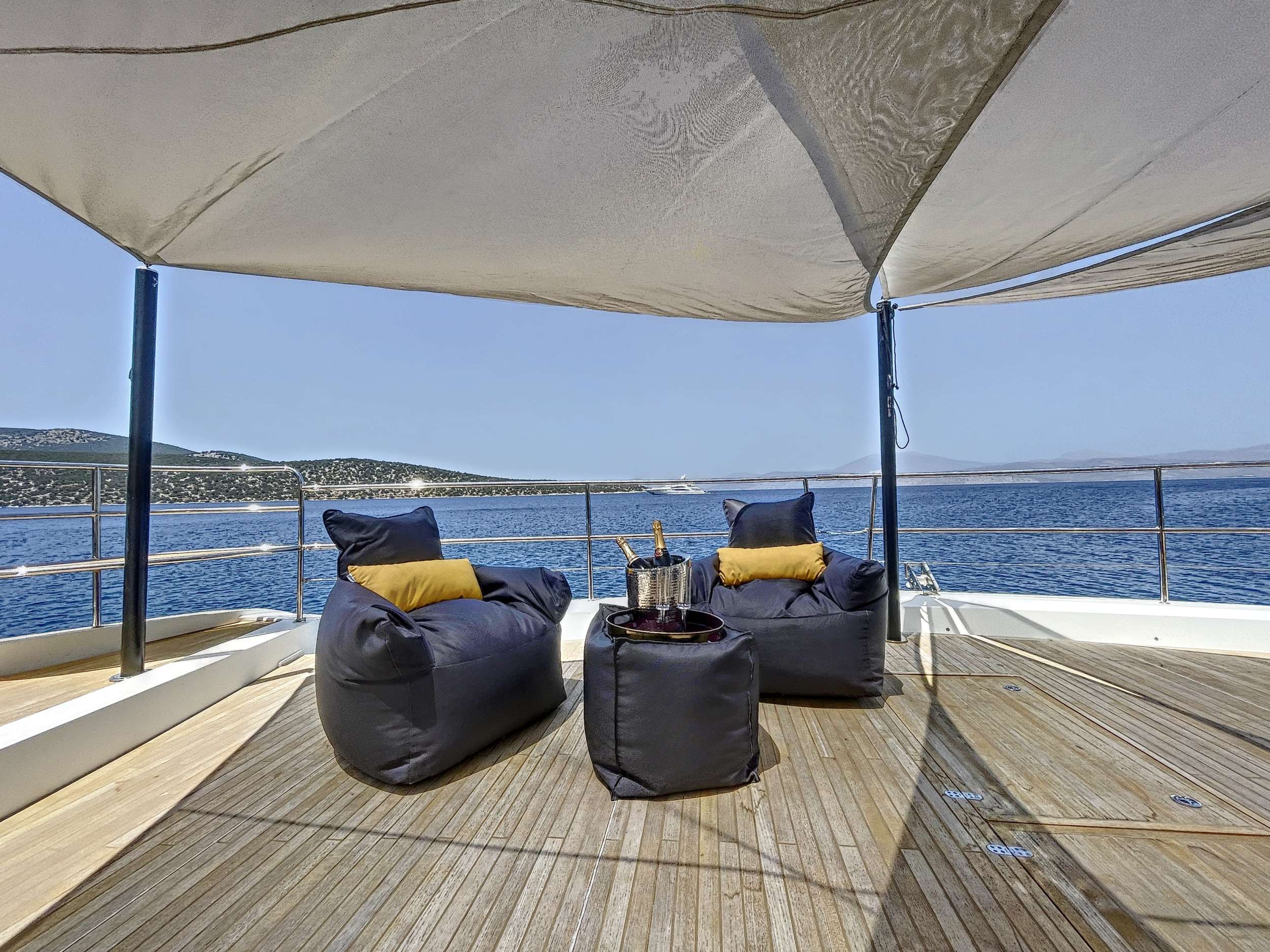Luxury Crewed Catamaran CRAZY HORSE - Lagoon 78 - Athens - Mykonos ...