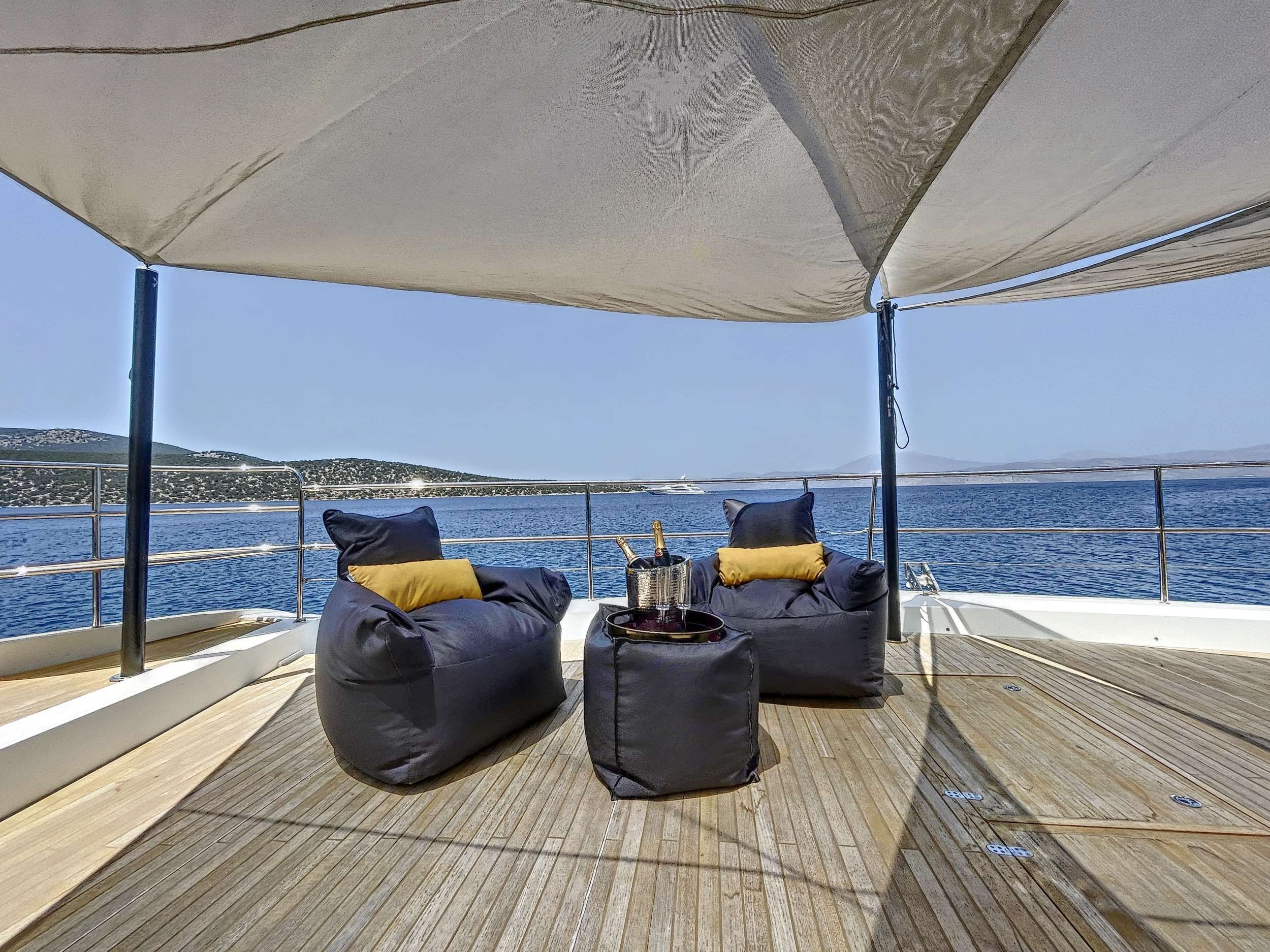 Luxury Crewed Catamaran CRAZY HORSE - Lagoon 78 - Athens - Mykonos ...