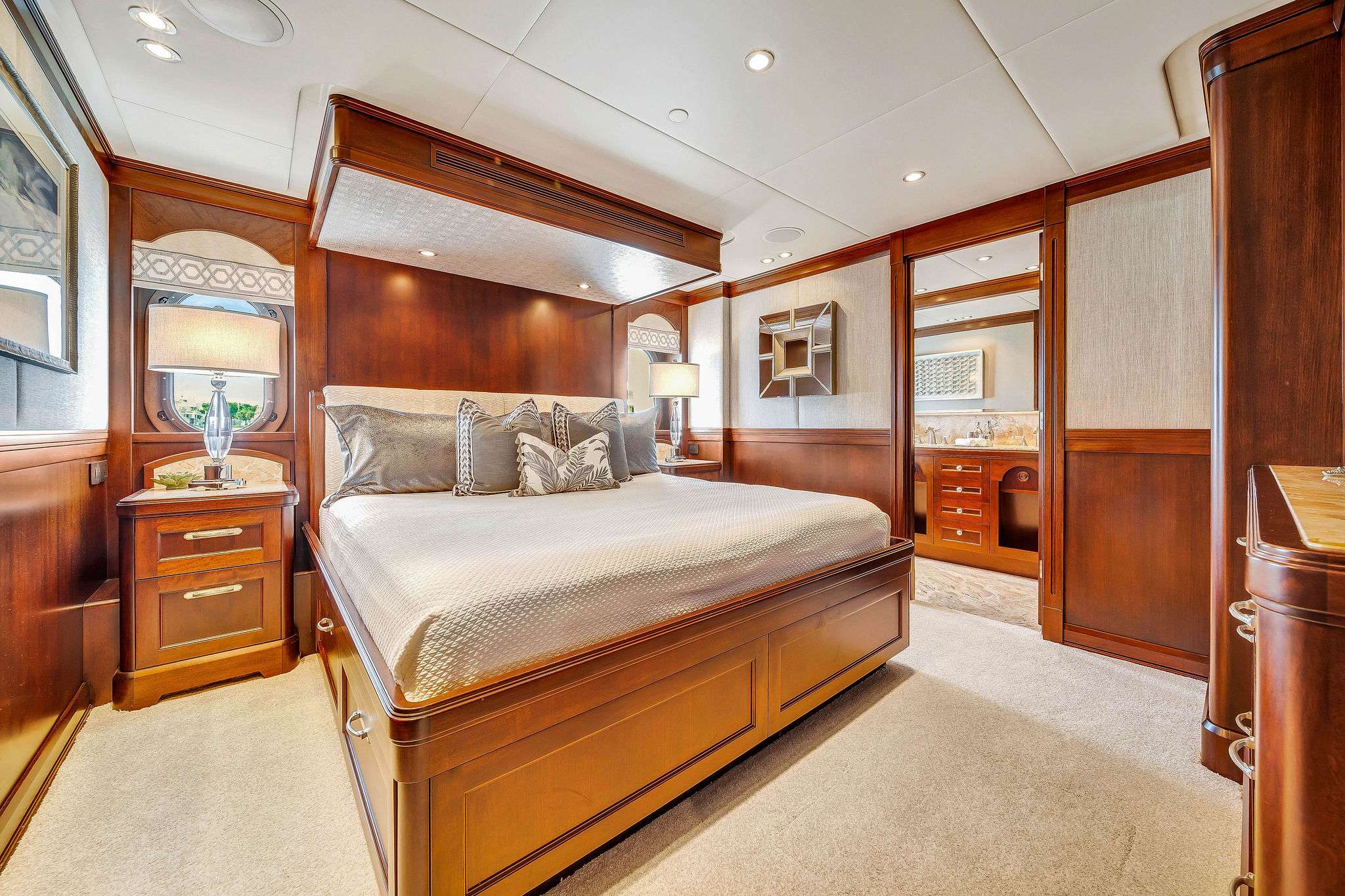 Luxury Crewed Motor Yacht VALHALLA - Northern Marine 151 - 5 Cabins ...