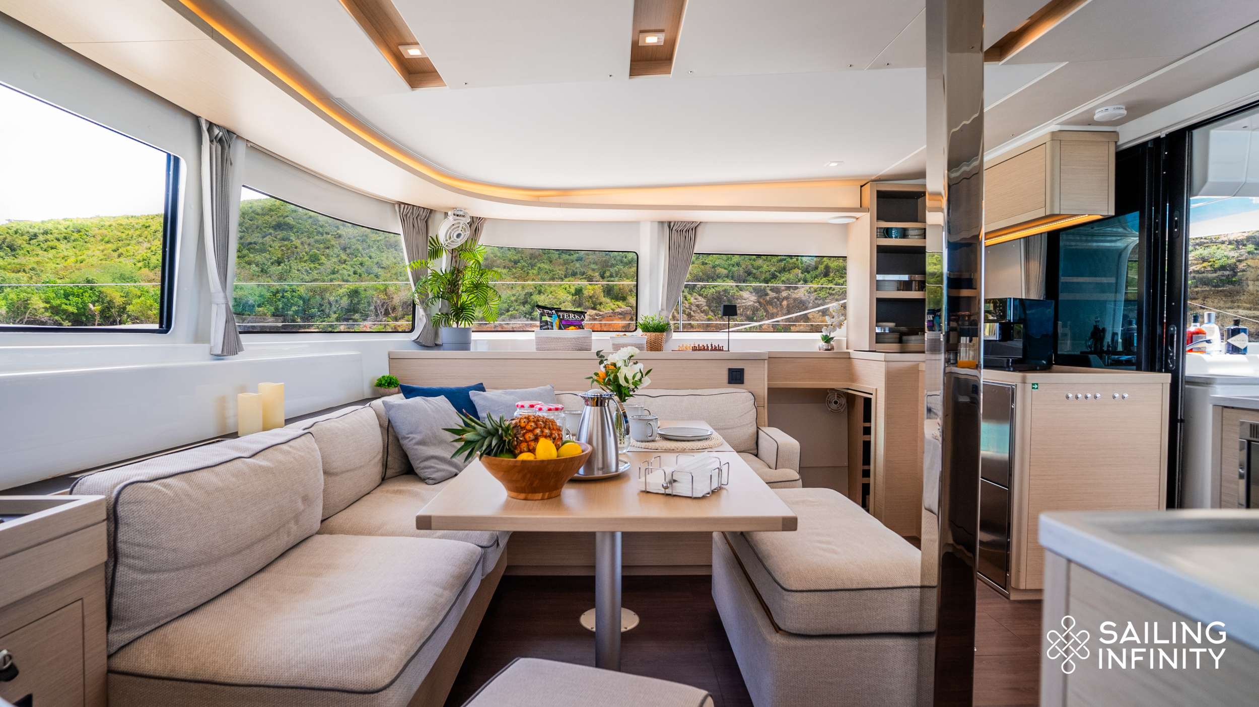 Crewed Catamaran INFINITY - Lagoon 46 - 3 Cabins - St Martin - St ...