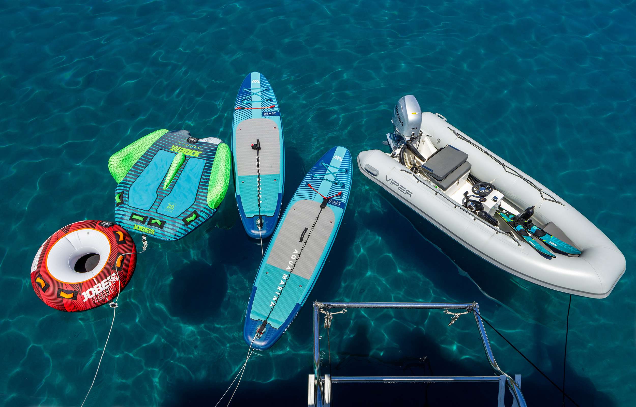 Luxury Crewed Catamaran LIBRA - Bali 5.4 - 5 Cabins - Athens - Mykonos ...