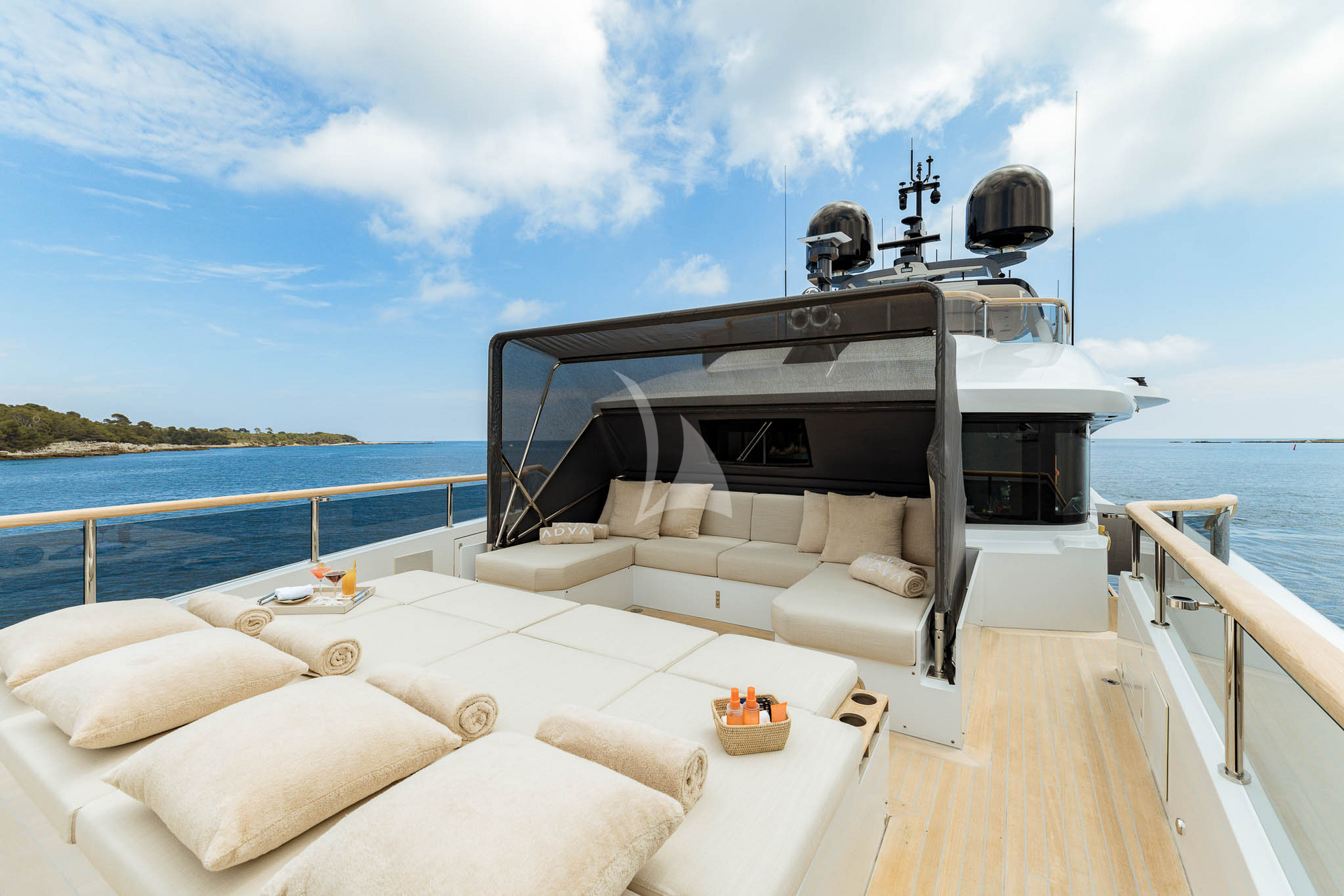 Luxury Crewed Motor Yacht ADVA - Benetti Mediterraneo 116 - 5 Cabins ...