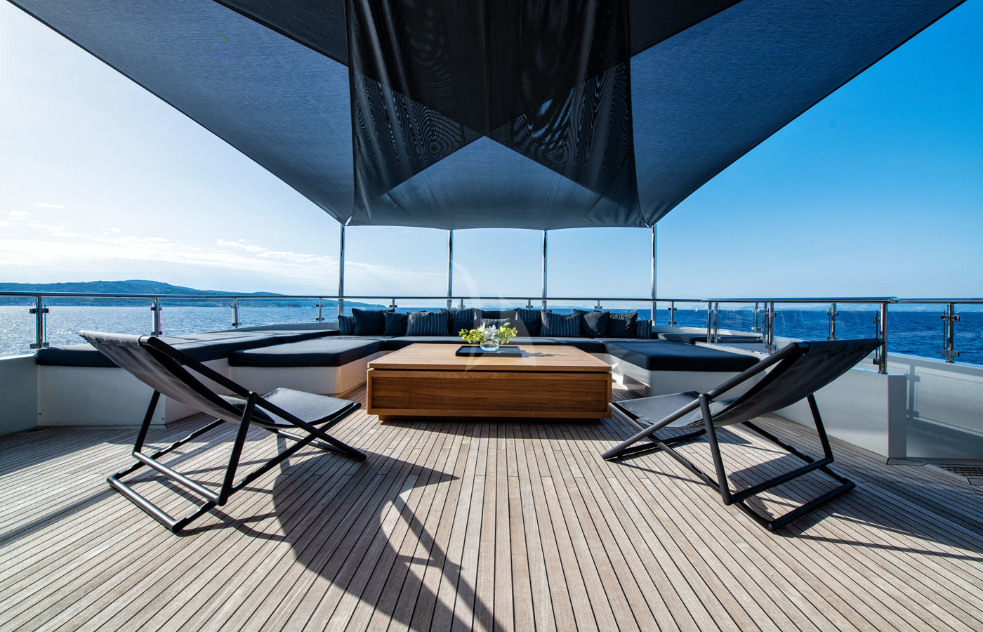 Luxury Crewed Motor Yacht ZIA - Ortona Navi 50m - 6 Cabins - Athens ...