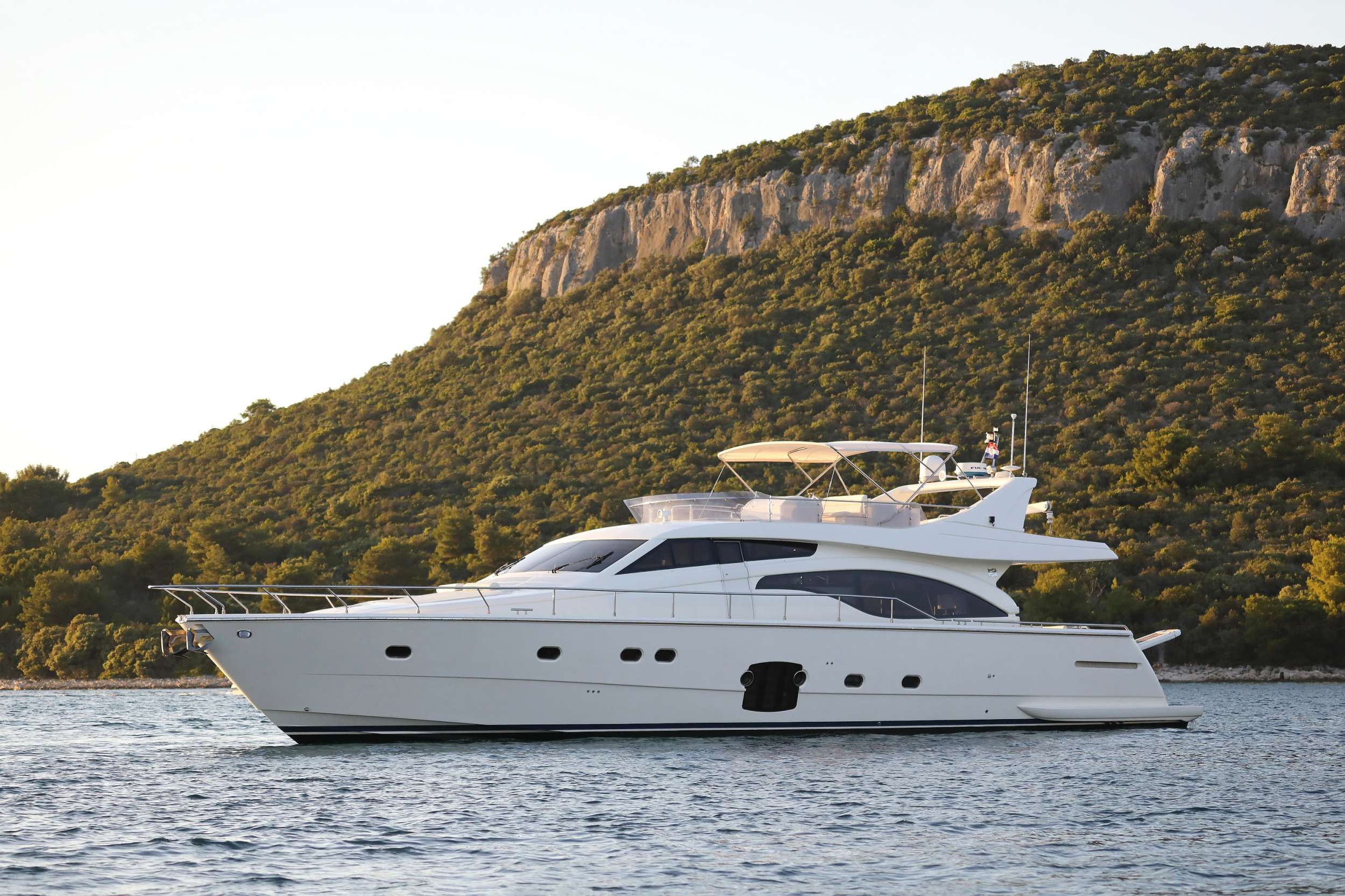 Crewed Motor Yacht DOMINIQUE - Ferretti 681 - 4 Cabins - Split - Hvar ...
