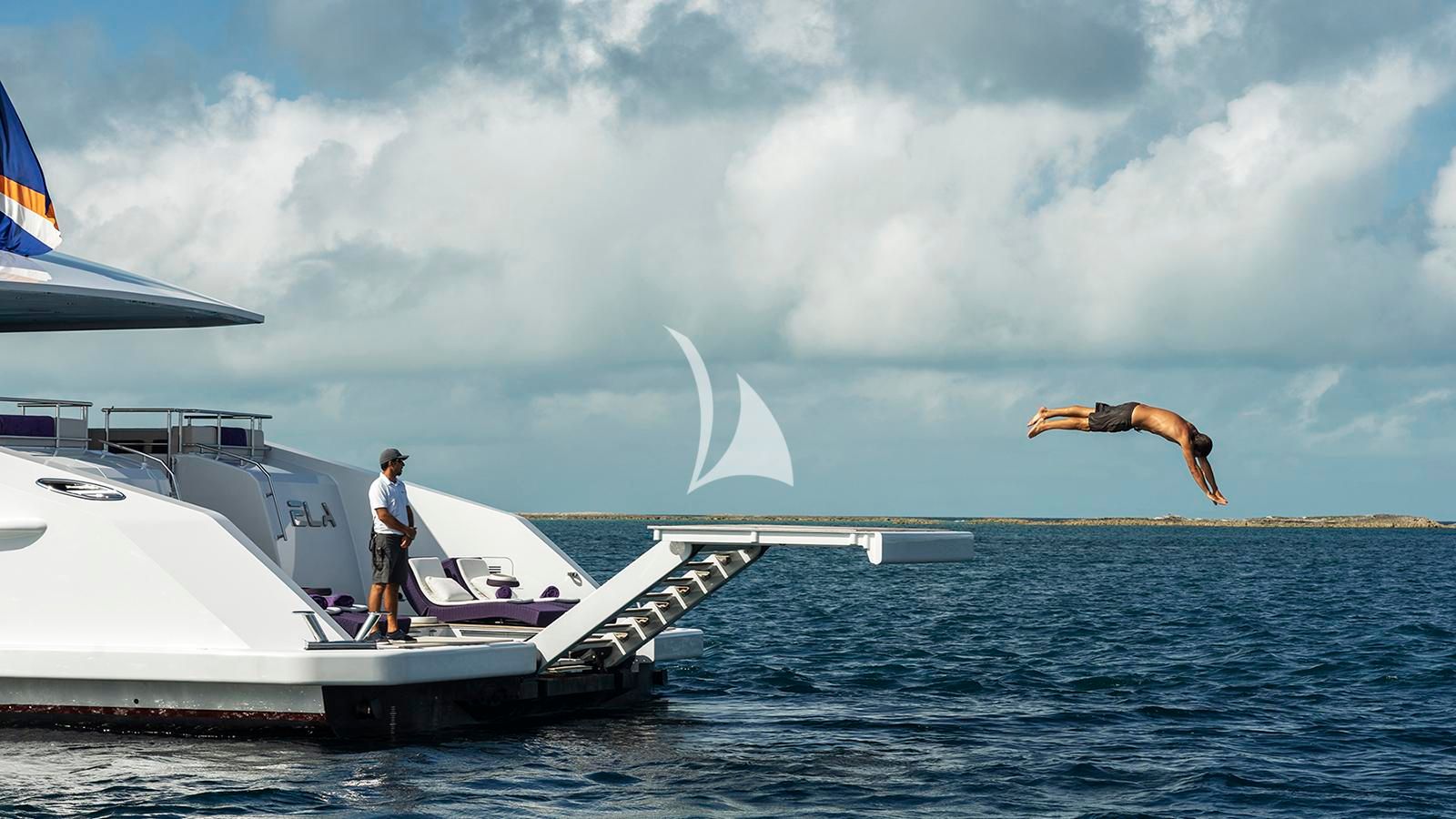 Luxury Crewed Motor Yacht ELA - Heesen Home 5000 FDHF - 6 Cabins ...