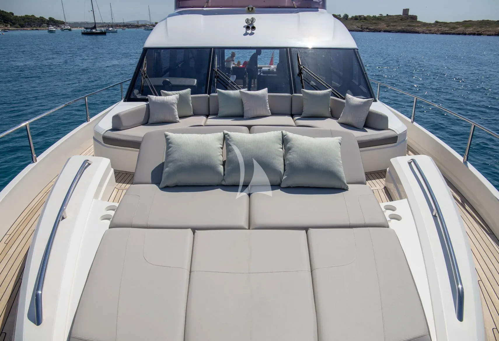 Luxury Crewed Motor Yacht FREE SOUL - Princess 68 - 4 Cabins - Palma ...