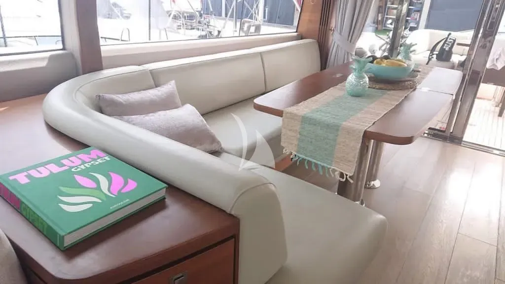 Luxury Crewed Motor Yacht FREE SOUL - Princess 68 - 4 Cabins - Palma ...