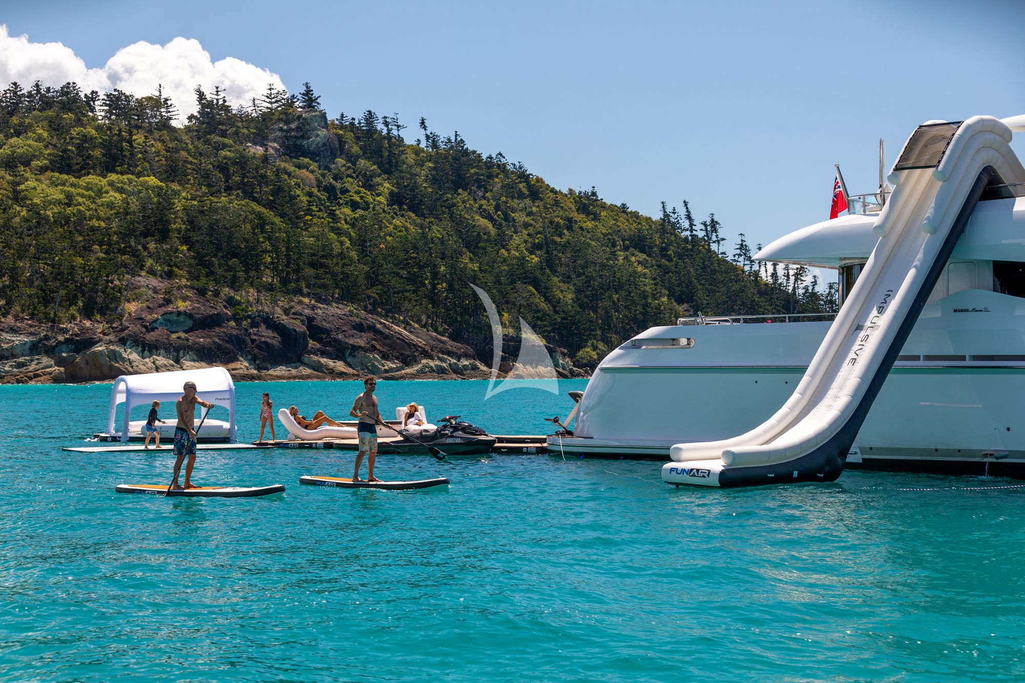 Luxury Motor Yacht IMPULSIVE - Mondomarine 40m - 5 Cabins - Sydney ...