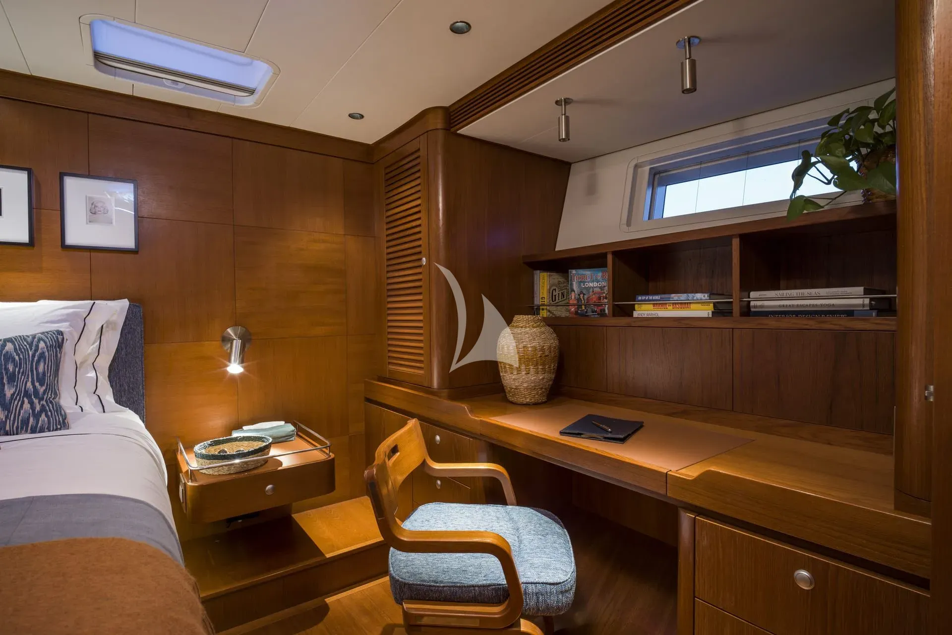 Luxury Crewed Sailing Yacht ONYX - Nautor Swan 100 S - 3 Cabins - Palma ...