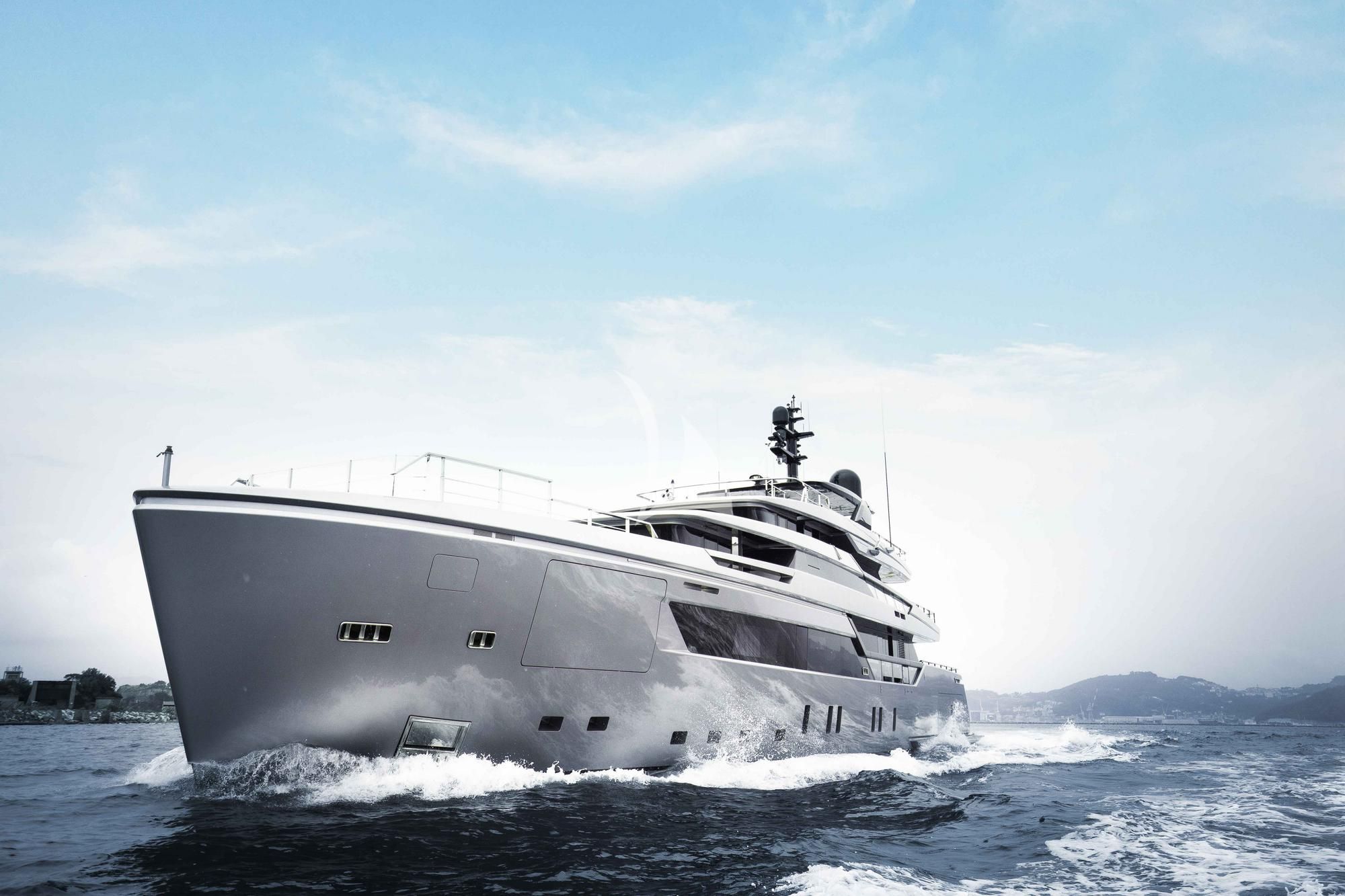 Luxury Crewed Motor Yacht PANDION PEARL - Sanlorenzo 44 Alloy - 5 ...