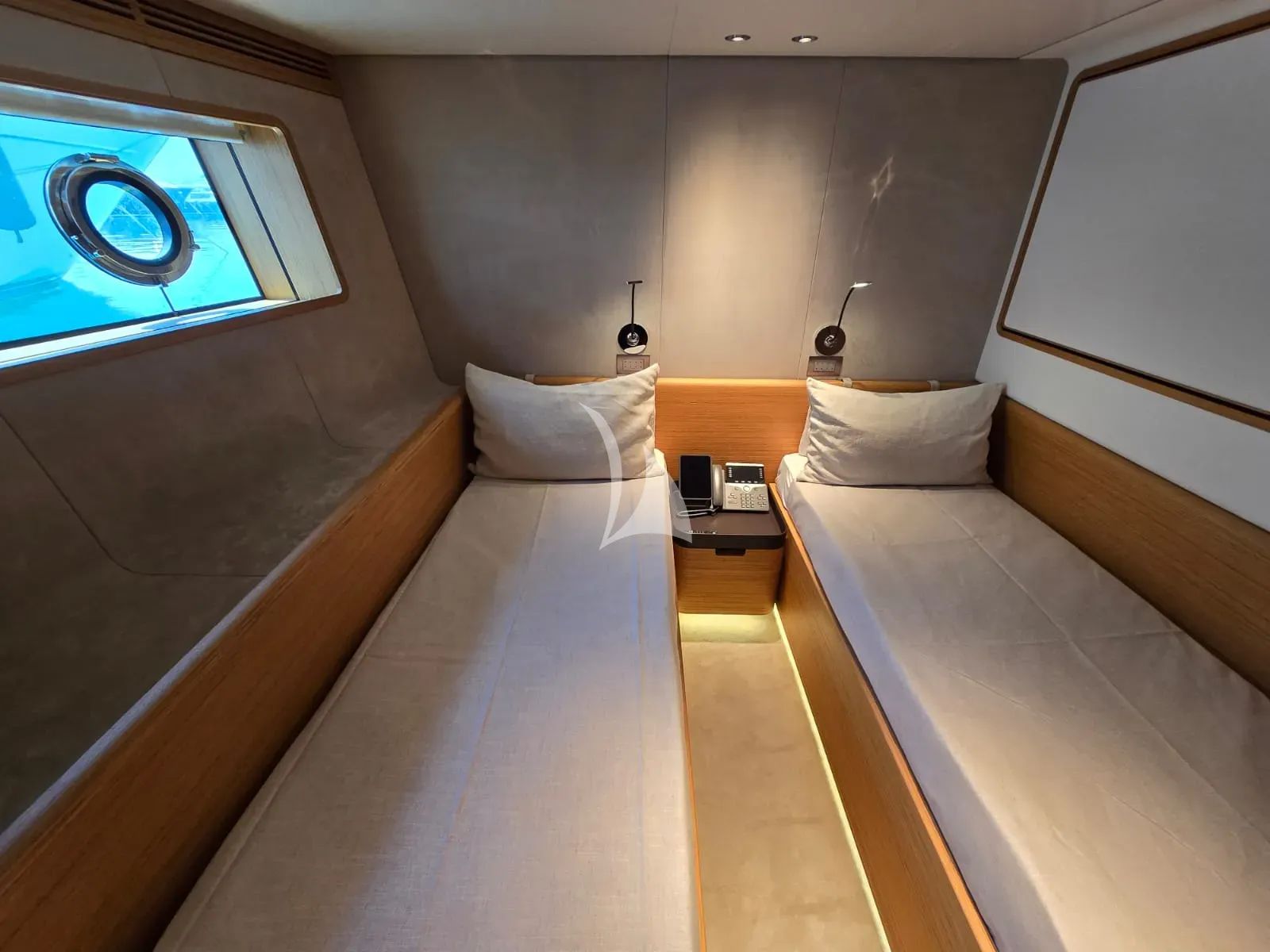 Luxury Crewed Motor Yacht RARE GEM - Custom Line 28m - Cannes - Nice ...