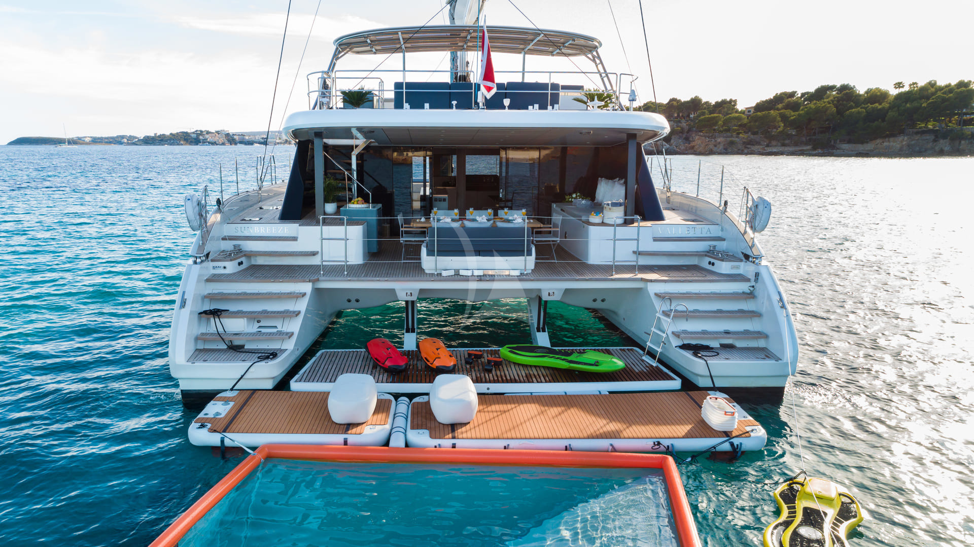Luxury Crewed Catamaran SUNBREEZE - Sunreef 60 - 4 Cabins - Palma ...
