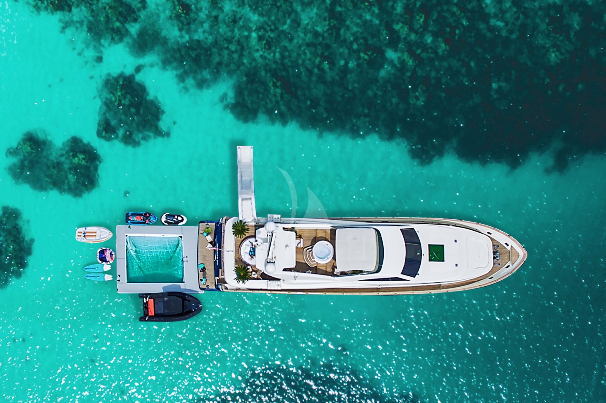 Crewed Motor Yacht FOR YOUR EYES ONLY - Astondoa 102 GLX - 4 Cabins ...