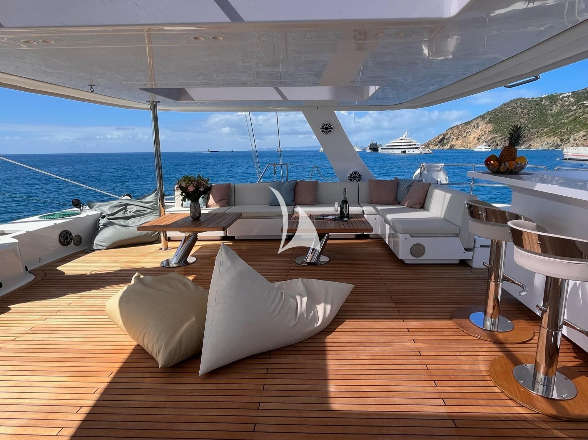 Luxury Crewed Catamaran YOLO - Sunreef 70 - 4 Cabins - Ibiza - Mallorca ...