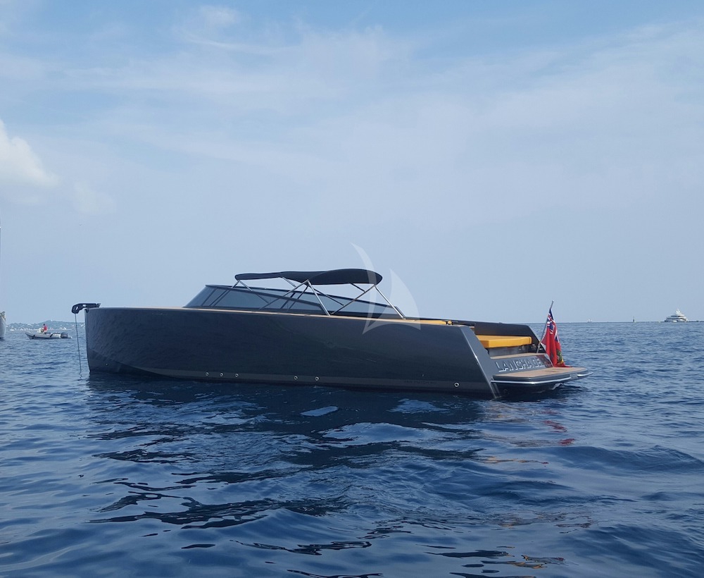 Crewed Motor Yacht FLASH - Van Dutch - Day Charter Yacht - Monaco ...