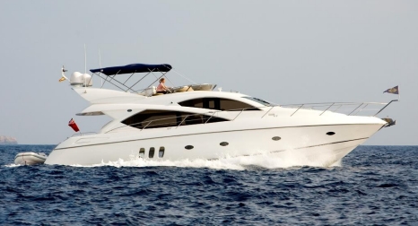 Crewed Motor Yacht INDIGO SUN - Sunseeker Manhattan 60 - 3 Cabins ...