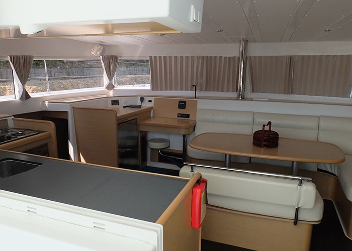 Bareboat Catamaran Lagoon 421 - 4 Cabins - Cienfuegos - Cuba Photos and ...