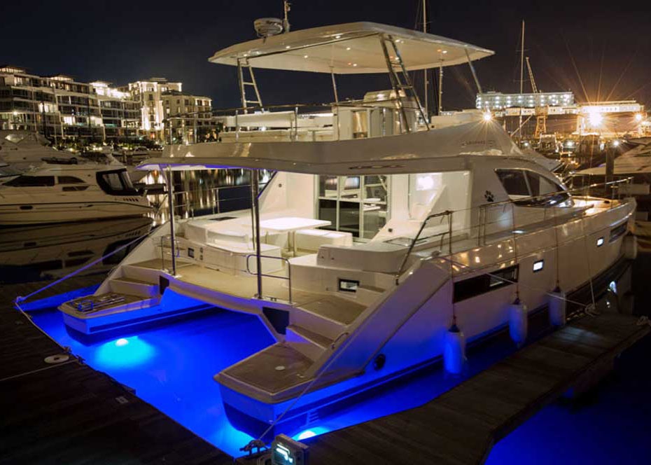 Crewed Motor Yacht Leopard 51 PC - Day Charter 20 Guests - 3 Cabins ...