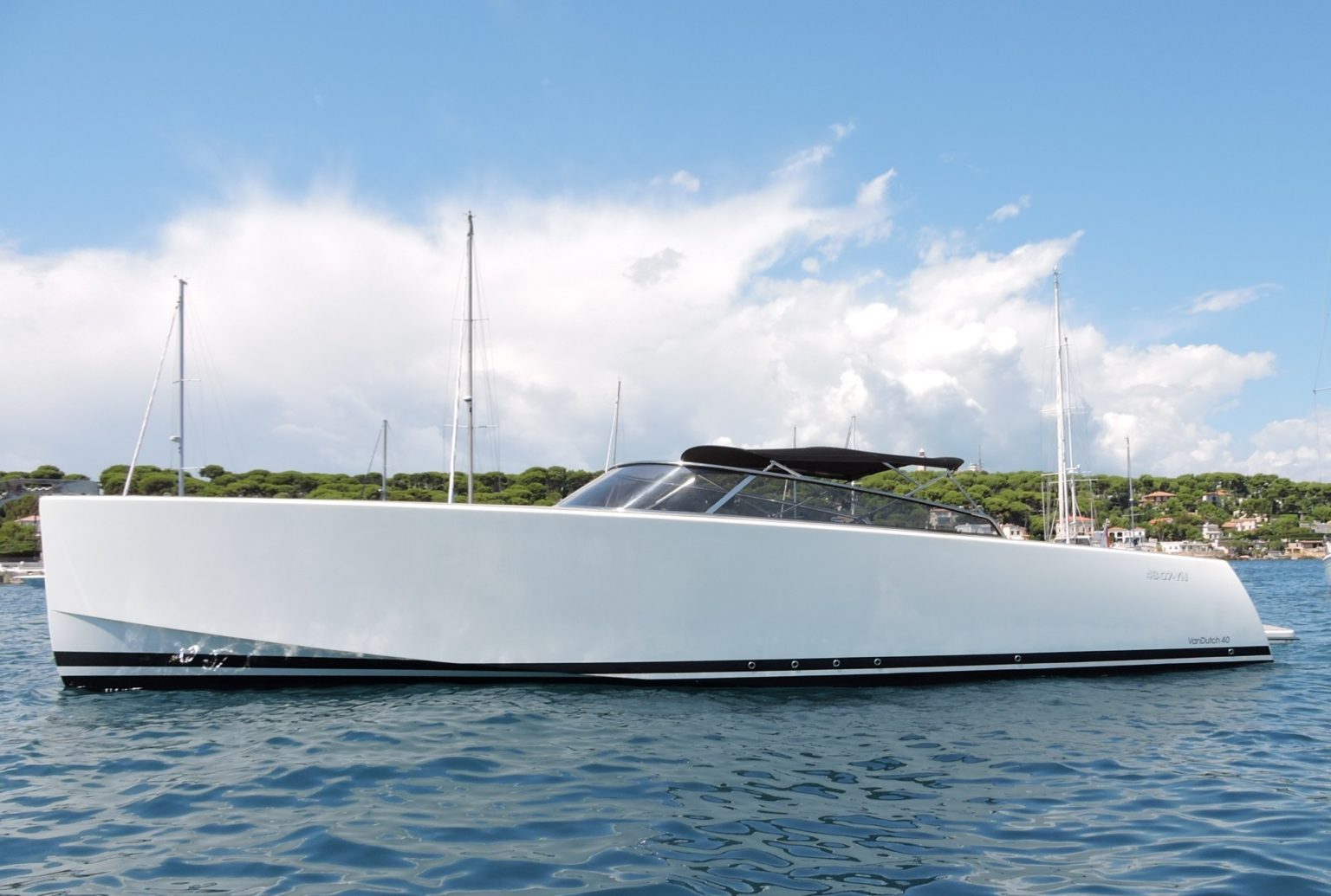 Crewed Motor Yacht Van Dutch 40 - Day Charter - Cannes - Monaco - St ...