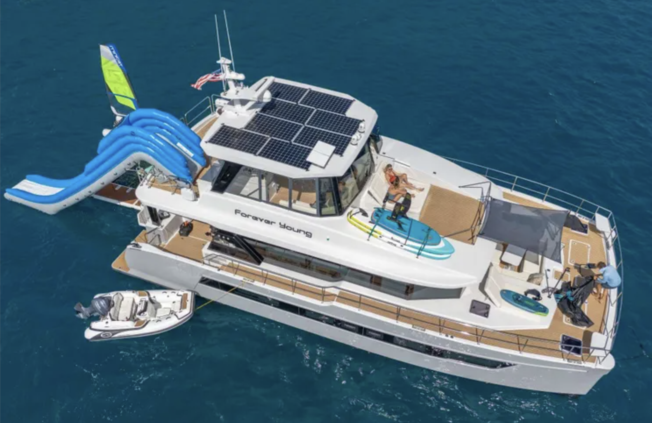 Power Catamaran Charter