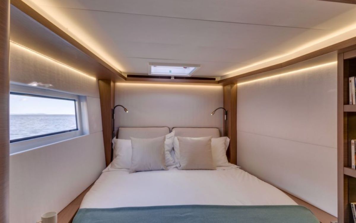 Bareboat Catamaran Lagoon 50 - 6 + 2 - BVI - Tortola - Nanny Cay ...